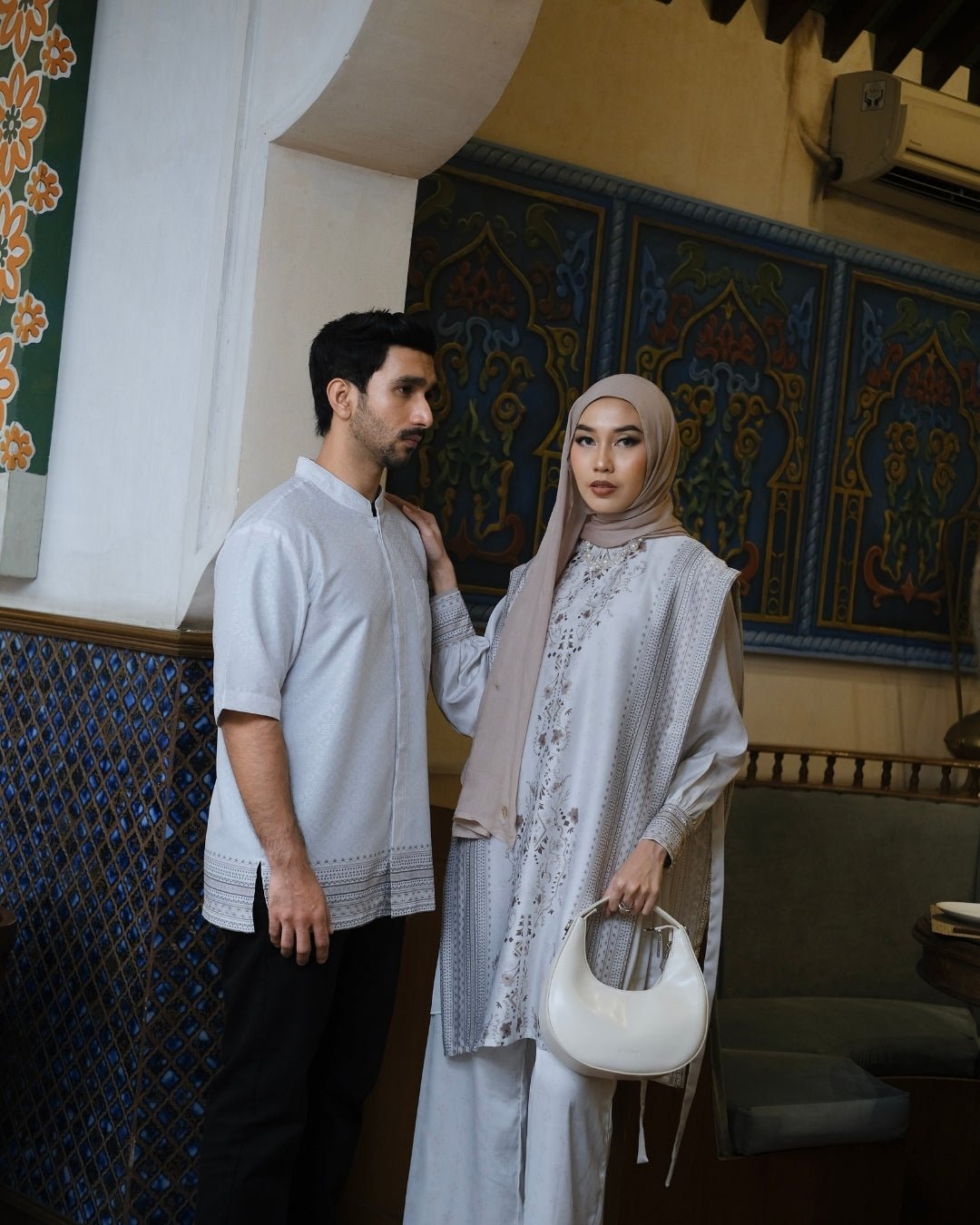 Fitri One Set & Nabil Koko Broken White